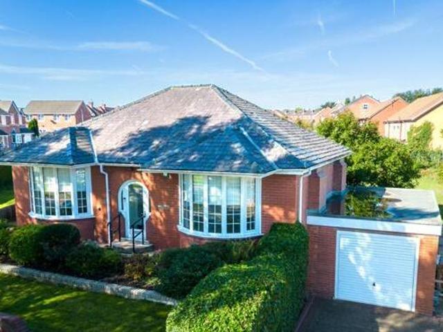 Norley Hall Avenue, Wigan, 3 Bedroom Detached