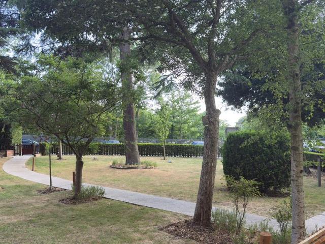 Norman Court, Barnet N3, 1 bed flat to rent, £1,700 pcm | PrimeLocation
