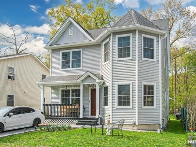 Norman Ave, Par Troy Hills Township, Home For Sale