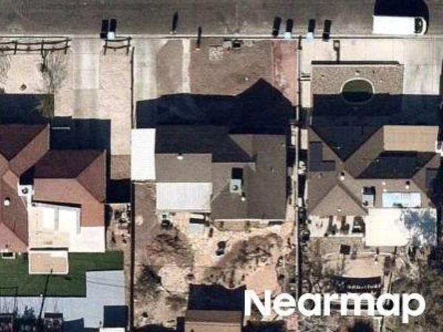 Norman Ave