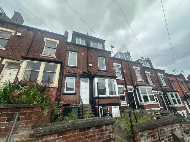 Norman Mount, Kirkstall, Leeds LS5, 3 bed terraced house to rent, £1,295 pcm | PrimeLocation