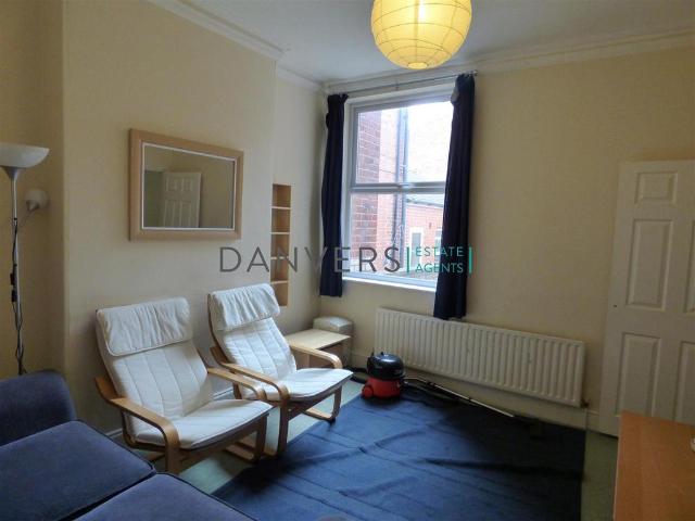 Norman Street, Leicester LE3 4 bed detached house to rent £1,430 pcm £330 pw