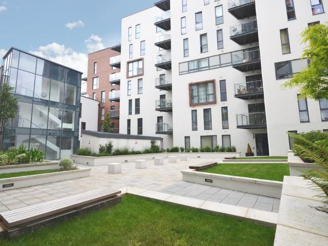 Norman Road Greenwich SE10 1 bed flat to rent £1,800 pcm £415 pw