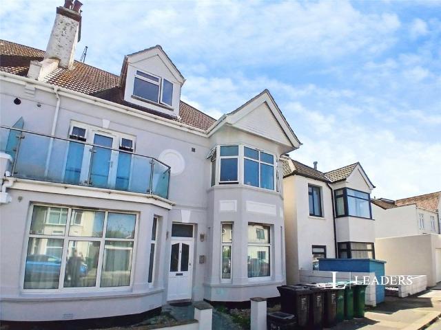 Norman Road, Hove, East Sussex, BN3 2 bed flat to rent £1,550 pcm £358 pw