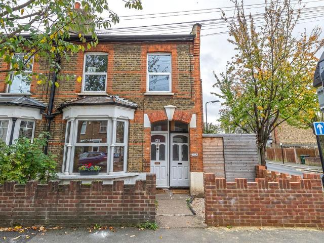 Norman Road, Leytonstone E11, 2 bed flat to rent, £1,700 pcm | PrimeLocation