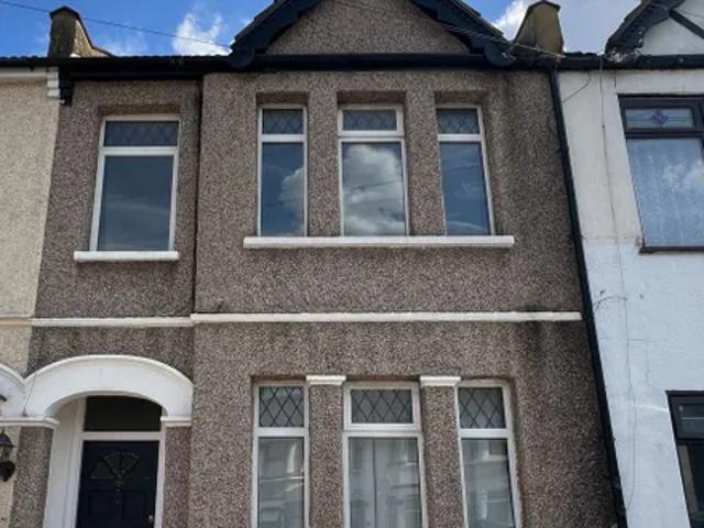 Norman Road, London, IG1 2NG, United Kingdom | 3 bed townhouse for rent #118053510 | Rentberry
