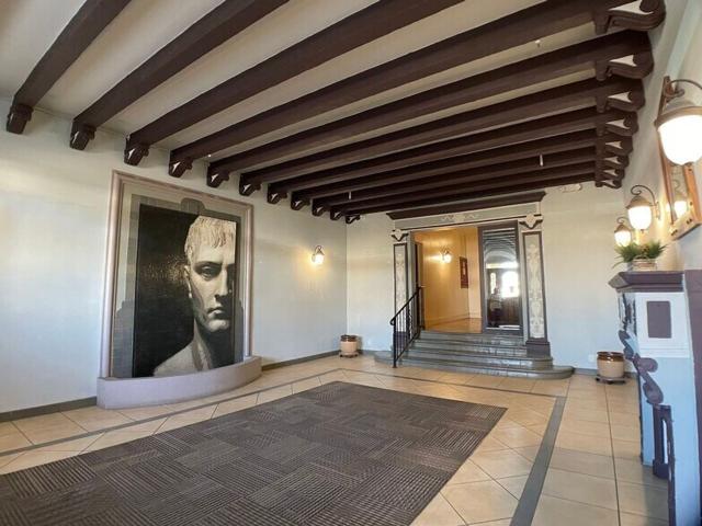 Normandie Apts. 1 Bedroom Apartment for Rent at 1717 N Normandie Ave, Los Angeles, CA 90027 Greater Griffith Park