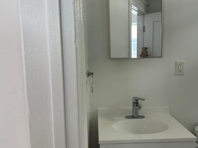 Normandie Flats LLC Studio Apartment for Rent at 845 S Normandie Ave, Los Angeles, CA 90005 Wilshire Center Koreatown
