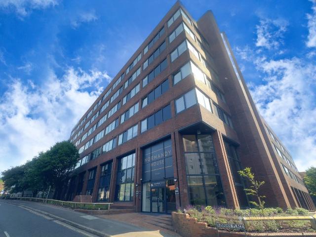 Normandy House, Alencon Link RG21, 2 bed flat to rent, £1,425 pcm | PrimeLocation