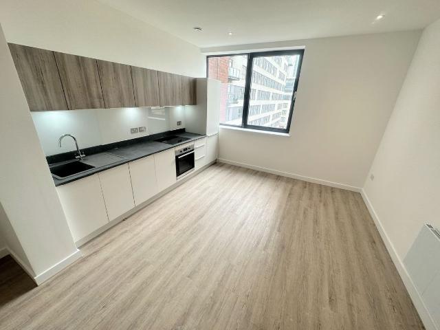 Normandy House, Alencon Link RG21, 2 bed flat to rent, £1,430 pcm | PrimeLocation