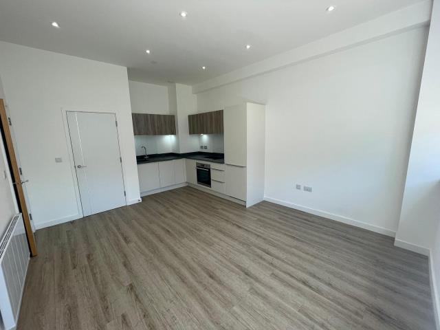 Normandy House, Basingstoke, RG21 1 bed apartment to rent £1,275 pcm £294 pw