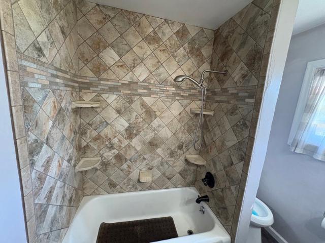 Normandy Modesto Home Room For Rent