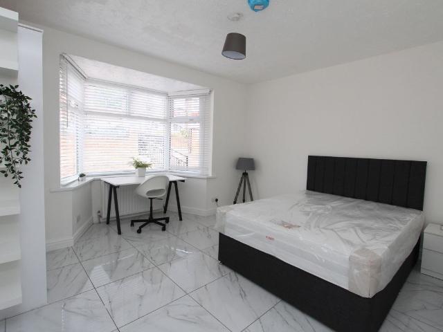 Normount Road, Benwell, Newcastle Upon Tyne NE4, Room to rent, £600 pcm | PrimeLocation
