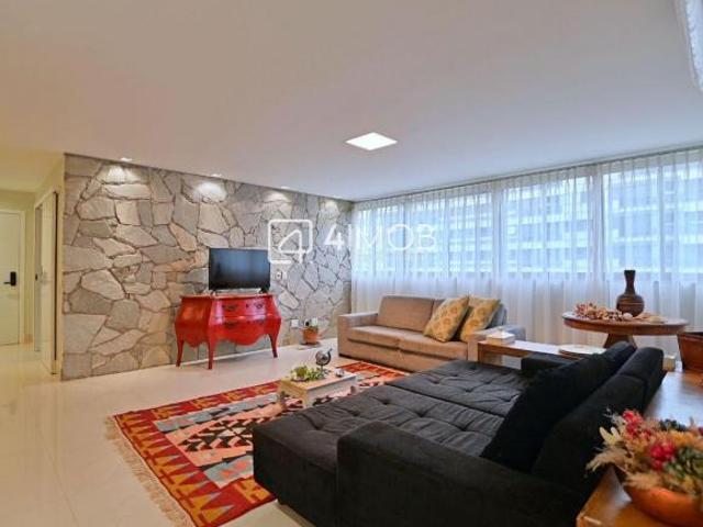 NOROESTE SQNW 103 APARTAMENTO IMPECÁVEL