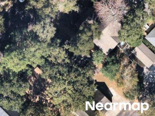 Norris Ave