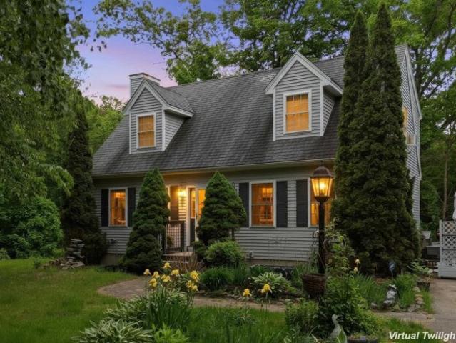 Norris Farm Rd, Raymond, Home For Sale