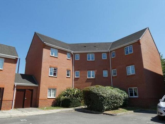 Norris House, Blount Close, 2 Bedroom Apartment