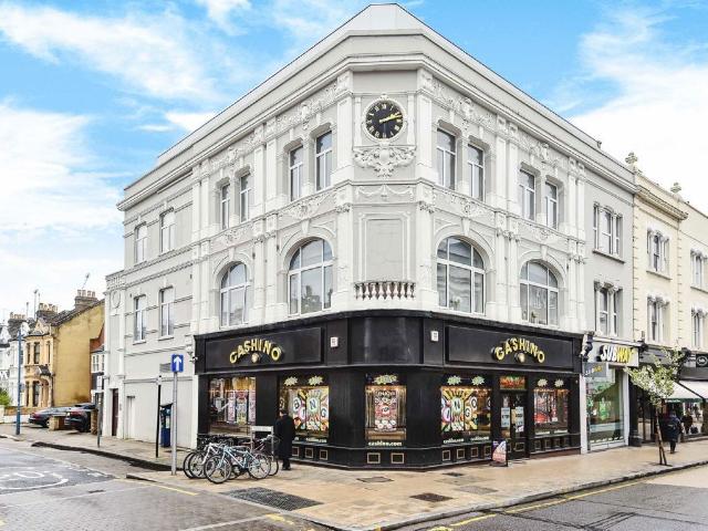 Norroy Road, Putney SW15, 2 bed flat to rent, £3,000 pcm | PrimeLocation