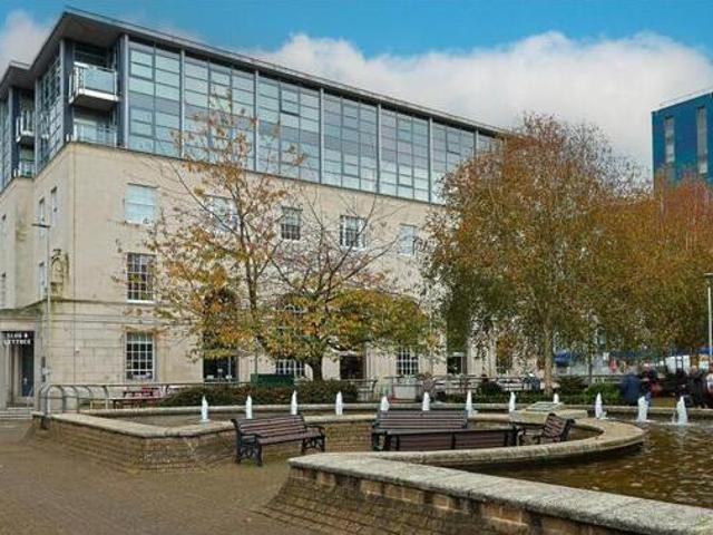Notte Street, Plymouth, 2 Bedroom Penthouse