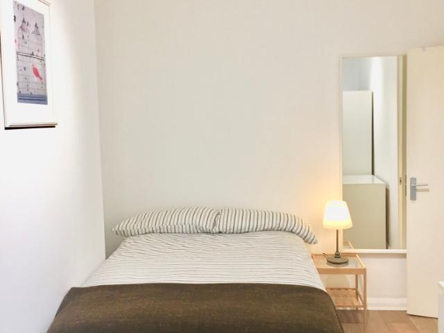 Notting Hill 1, United_kingdom Room 3