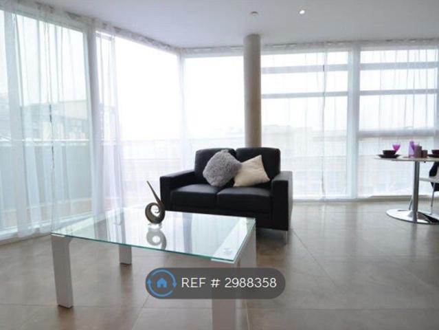 Nottingham One Entrance, Nottingham NG1, Studio to rent, £835 pcm | PrimeLocation