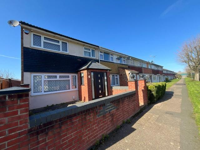 Nottingham Close, Watford WD25, 3 bed property to rent, £1,850 pcm | PrimeLocation