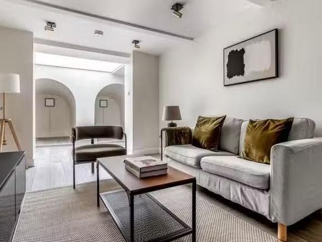 Nottingham Place, Marylebone 1 Bedroom 1 Bath