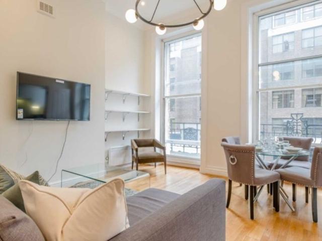 Nottingham Place, Marylebone W1U, 2 bed flat to rent, £6,933 pcm | PrimeLocation
