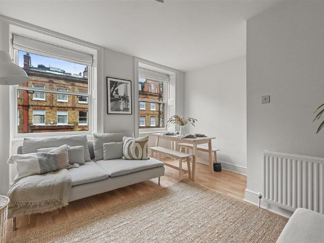 Nottingham Place, London, W1U 2 bed apartment to rent £5,092 pcm £1,175 pw