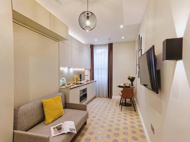 Nottingham Place, London W1U Studio to rent £3,228 pcm £745 pw