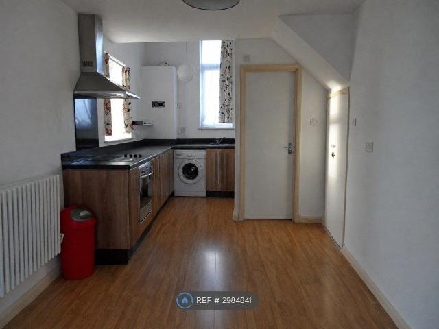 Nottingham Road, Loughborough LE11, 1 bed flat to rent, £745 pcm | PrimeLocation