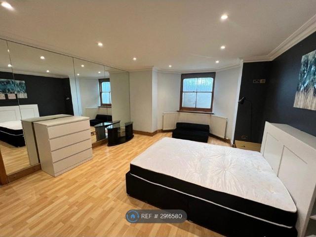 Nottingham Road, London CR2, Room to rent, £900 pcm | PrimeLocation