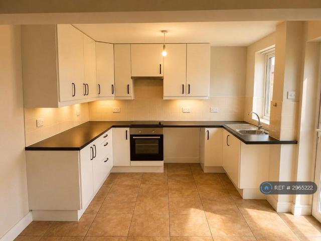 Nottingham Road, Nottingham, NG16 3 bed end of terrace house to rent £1,095 pcm £253 pw