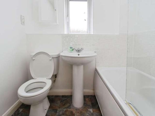 Nottingham Road, Stapleford, NG9