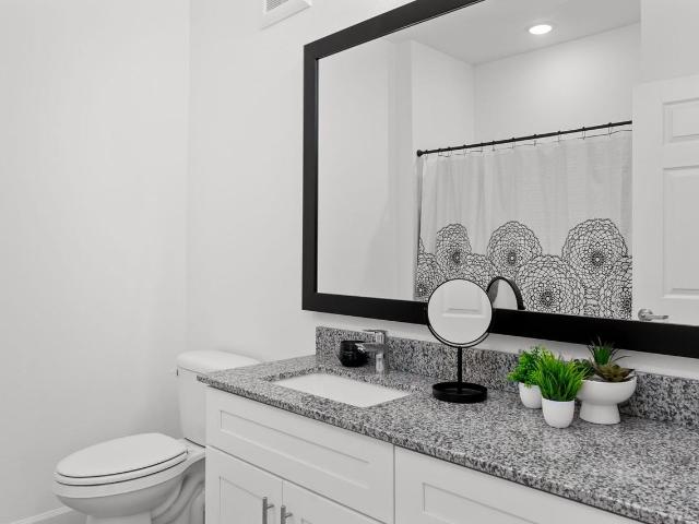 Nottinghill Living Davenport 2 Bedroom Apartment for Rent at 1052 Windsor Rd, Davenport, FL 33837