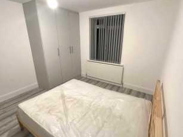 Not a studio Double room including bills for single occupancy or couple welcome Postcode SL1 2PU