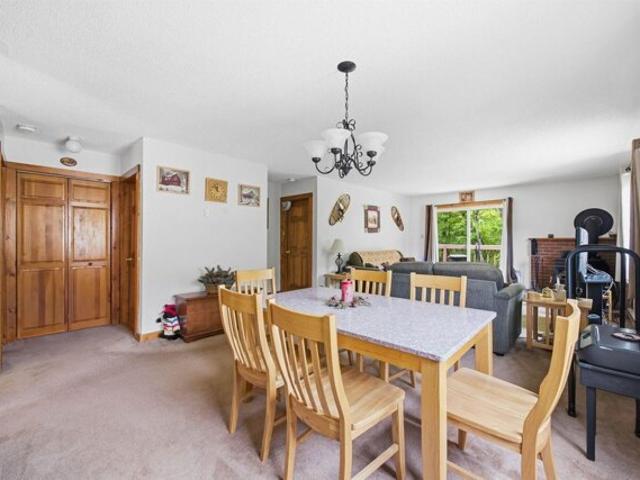 Notchview Ln Unit,lincoln, Condo For Sale