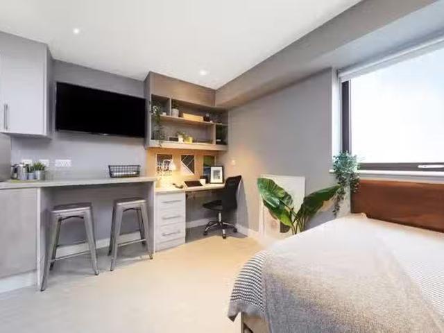 Nova Bronze 2 Bed Apartment