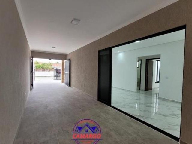 Nova e Linda Residência em Canoas !