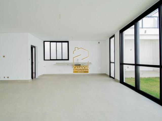 Nova em condominio 4 dorm. com lazer