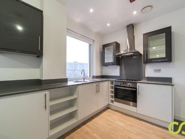 Nova House, Buckingham Gardens. 2 bed flat to rent £1,455 pcm £336 pw