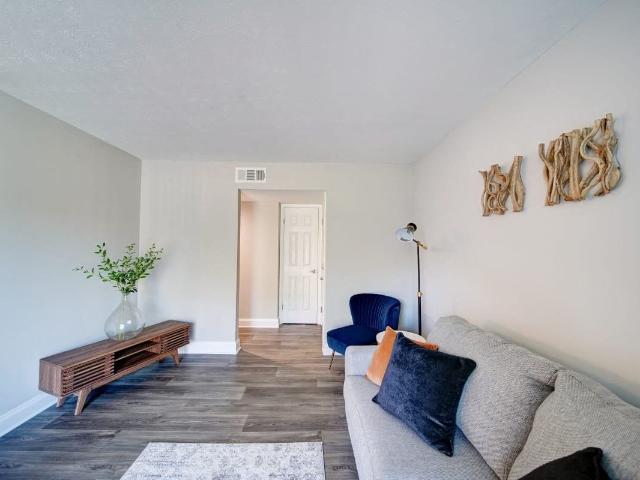 Nova Ridge Apartments 2 Bedroom Apartment for Rent at 4929 Arborwood Dr, Charlotte, NC 28208 Toddville Road