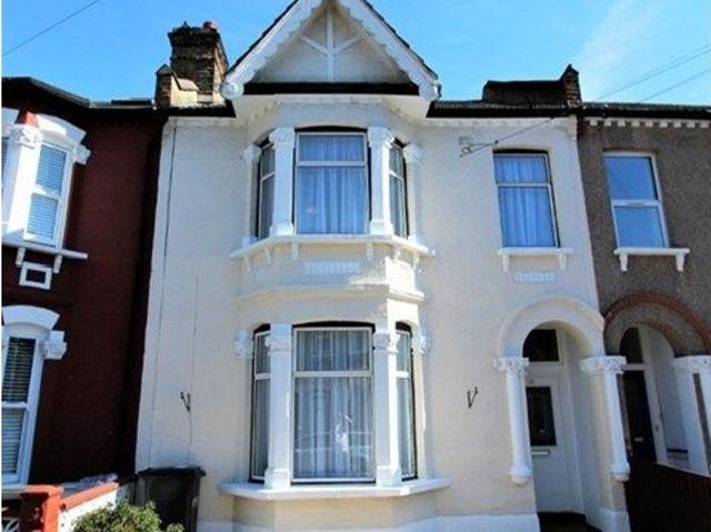 Nova Road, Croydon CR0, 4 bed terraced house to rent, £2,800 pcm | PrimeLocation