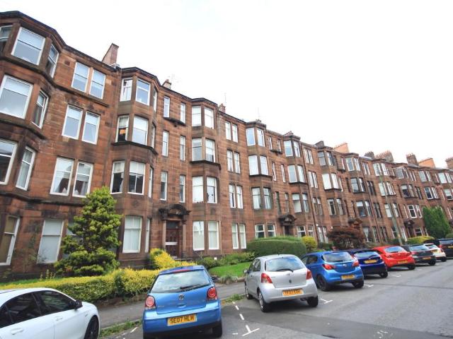 Novar Drive, Hyndland, Glasgow, G12 3 bed flat to rent £1,950 pcm £450 pw