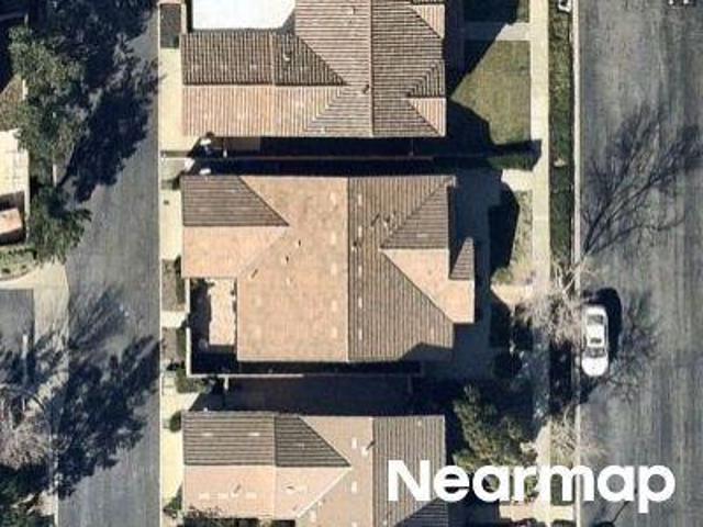 Novara Ave