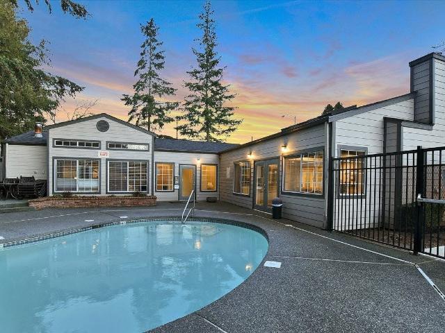 Novela 2 Bedroom Apartment for Rent at 16604 48th Ave W, Meadowdale, WA 98037 Meadowdale