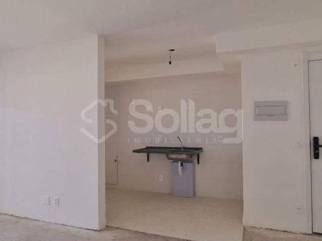 NOVO. Apartamento à venda no Edifício Living Blend,dois dormitórios sendo uma suíte, varanda gourme