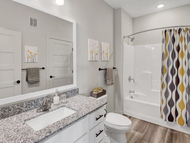 Novo 2 Bedroom Apartment for Rent at 2400 W 66th St, Richfield, MN 55423 Northwest Richfield