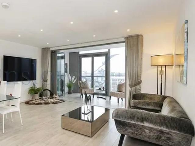 Novotel London Brentford, Great West Road, London, TW8 0GP, United Kingdom | 2 bed house for rent #118706195 | Rentberry