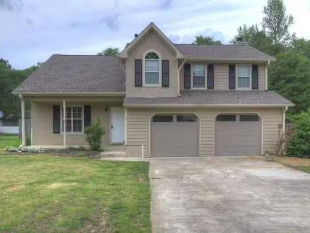 Now Available 3 bedroom 2 baths 13 Cindy Court